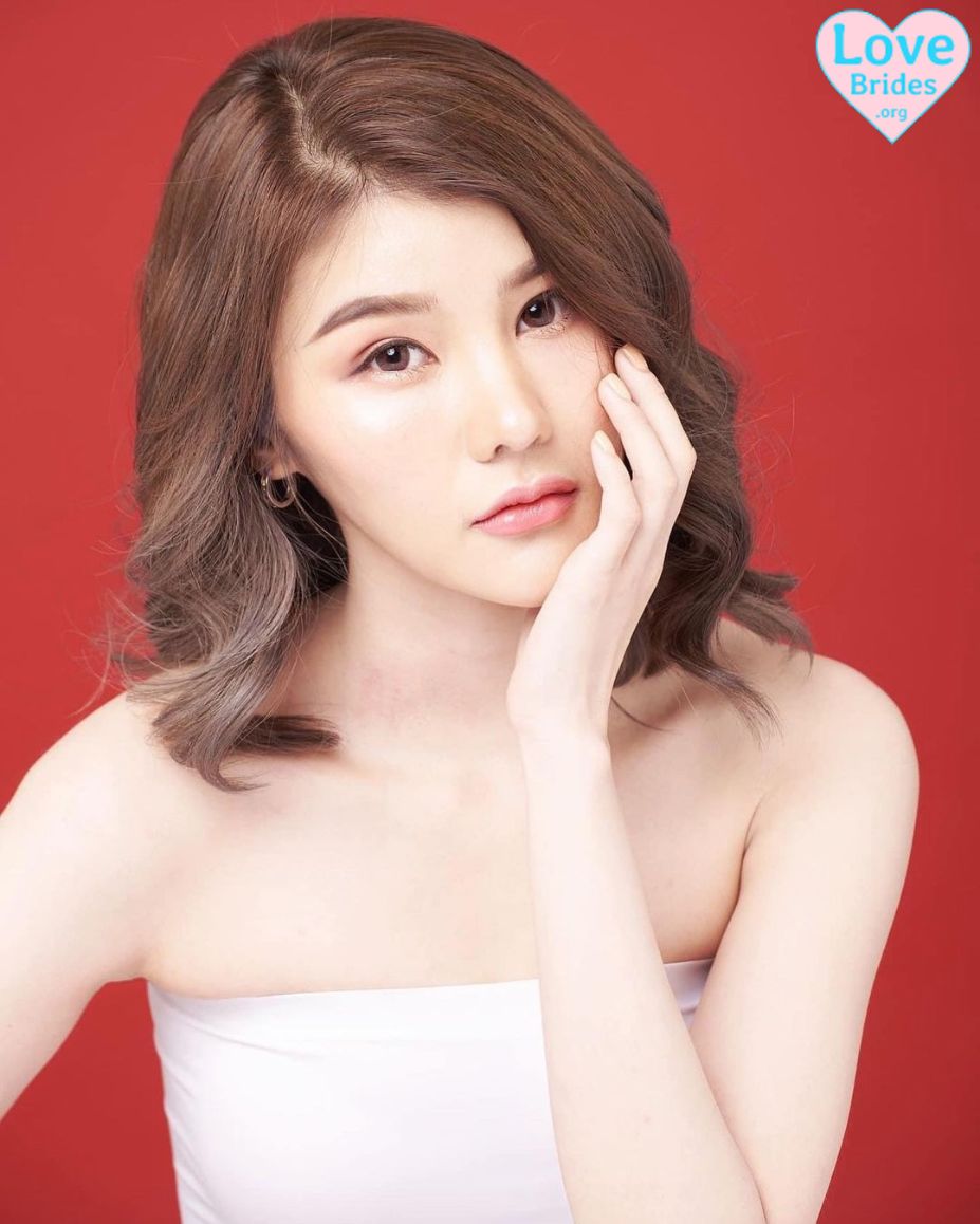 Thai Brides: Find Single Thai Girls for Marriage