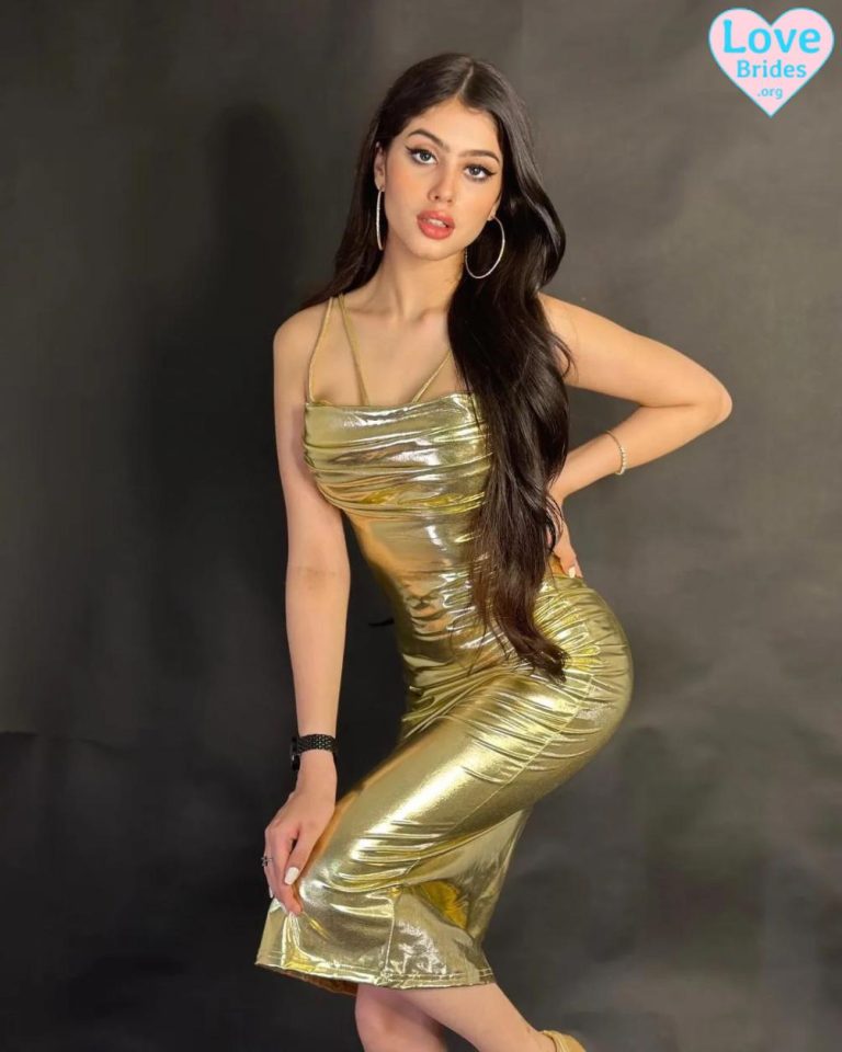 Indian Brides: Find Single Indian Women for Marriage