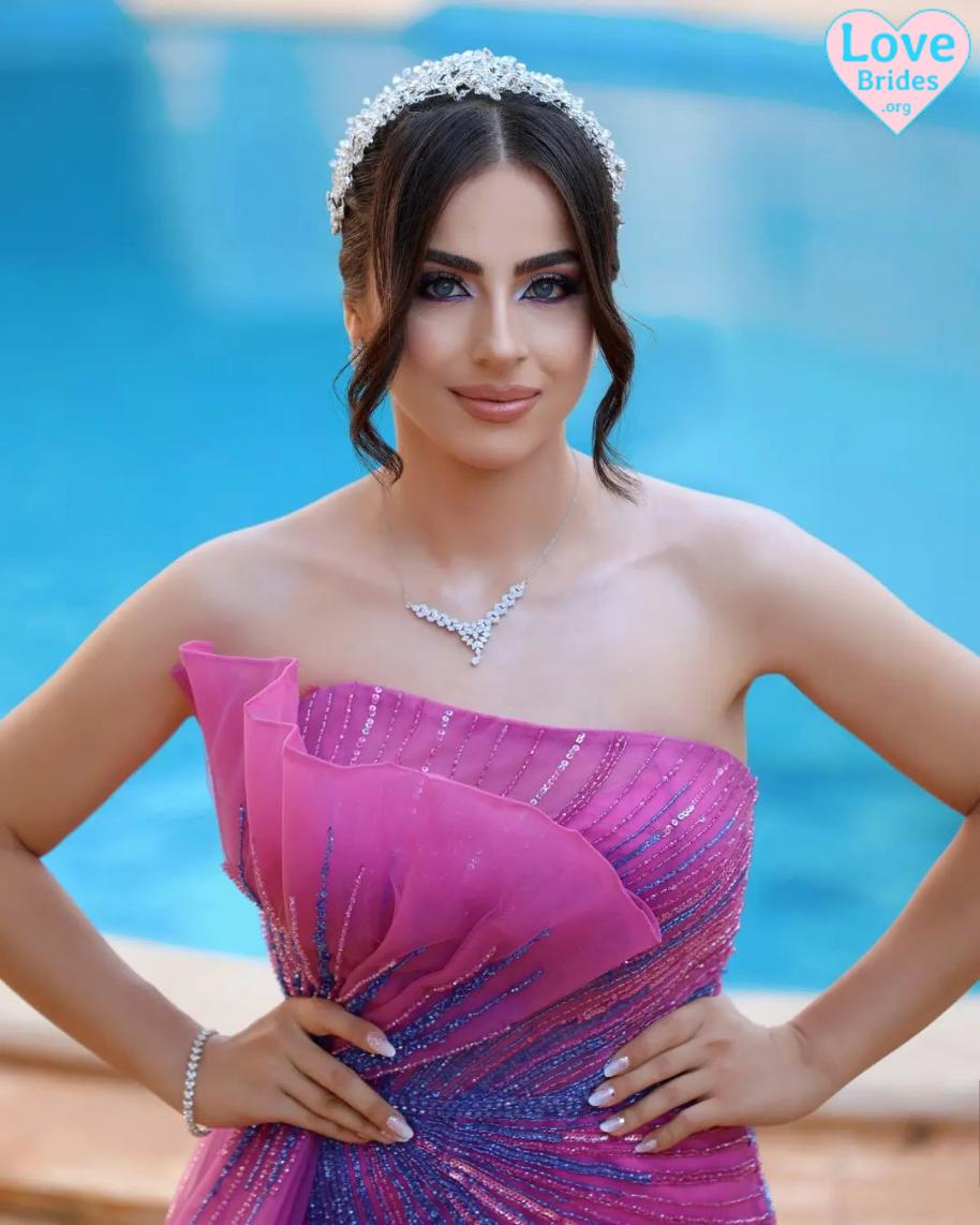 Syrian Brides: Where to Find Syrian Women for Marriage